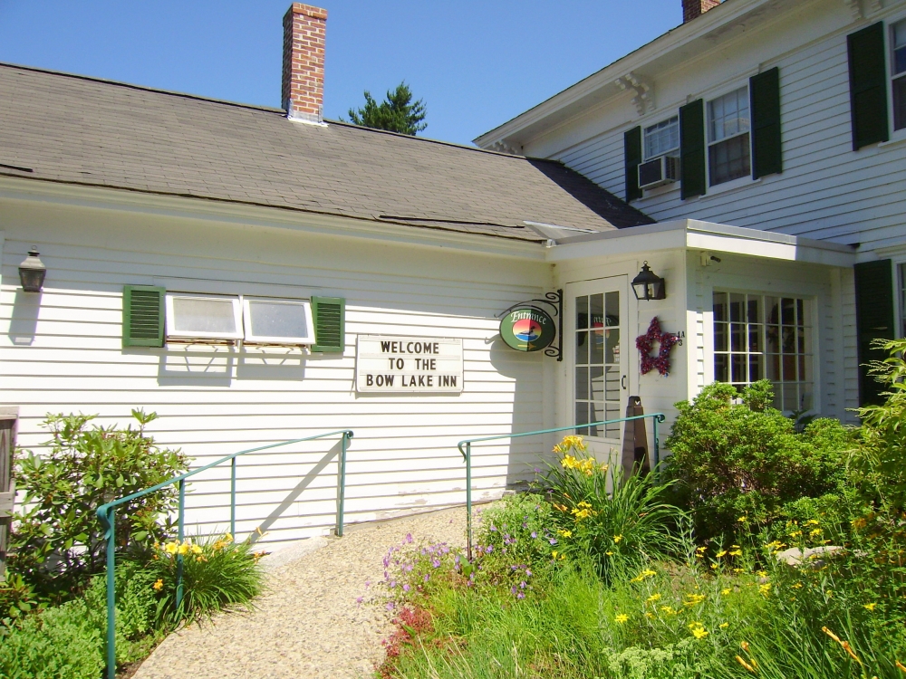 Bow Lake Inn in Strafford | Bow Lake Inn For Sale
